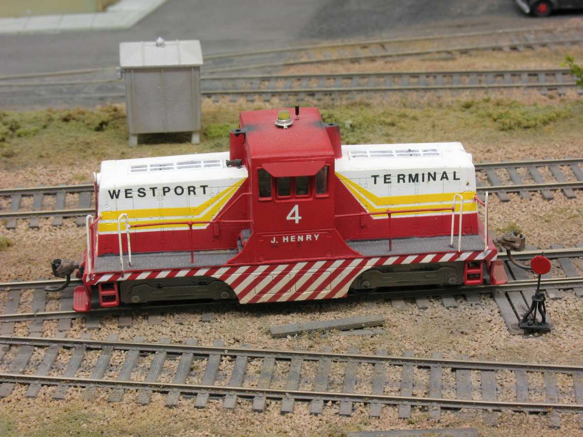 Sound Decoder for Kato SD40-2 - Electronics and DCC - Trains.com Forums